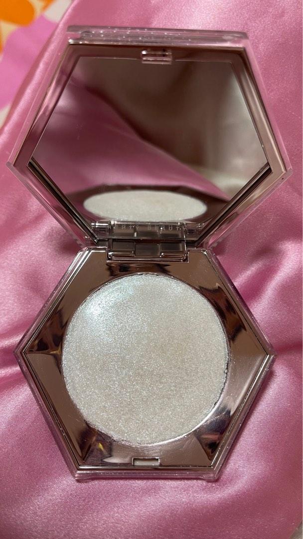 Fenty Diamond Bomb How many carats?, Beauty & Personal Care, Face ...