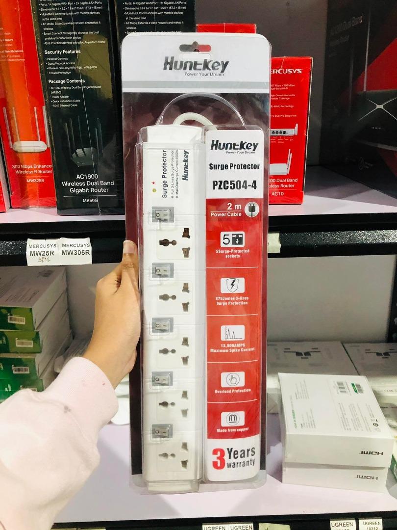 Huntkey PZC504-4 Surge Protection 5 Socket Power Strip, Computers ...