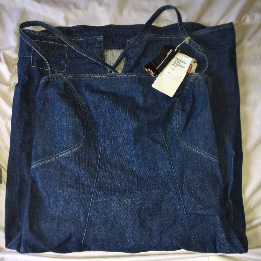Levi’s Denim Dress (Sexy Back), Women's Fashion, Dresses & Sets ...