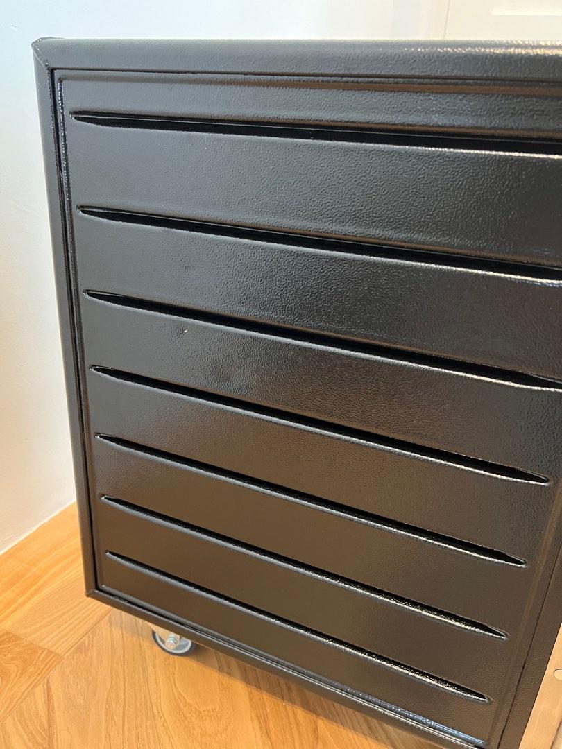 Metal Flight Trolley Storage box with wheels, Furniture & Home Living ...