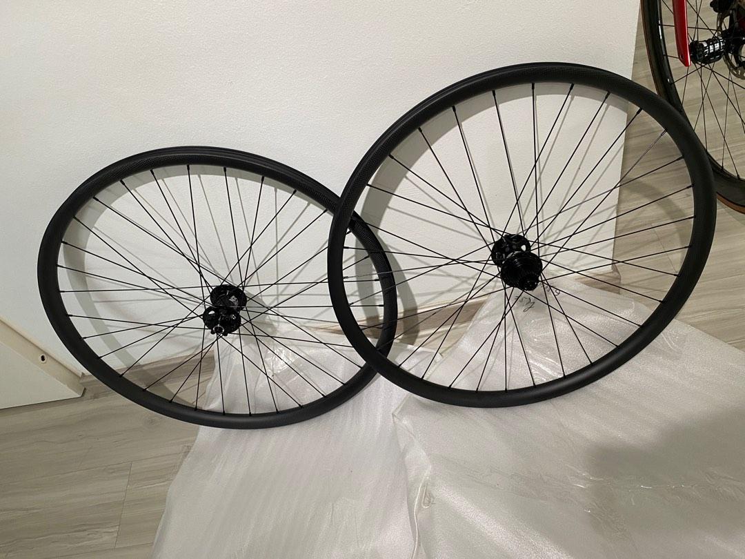 MTB 29er Carbon wheel Koozer Xm490Pro hub, Sports Equipment, Bicycles ...
