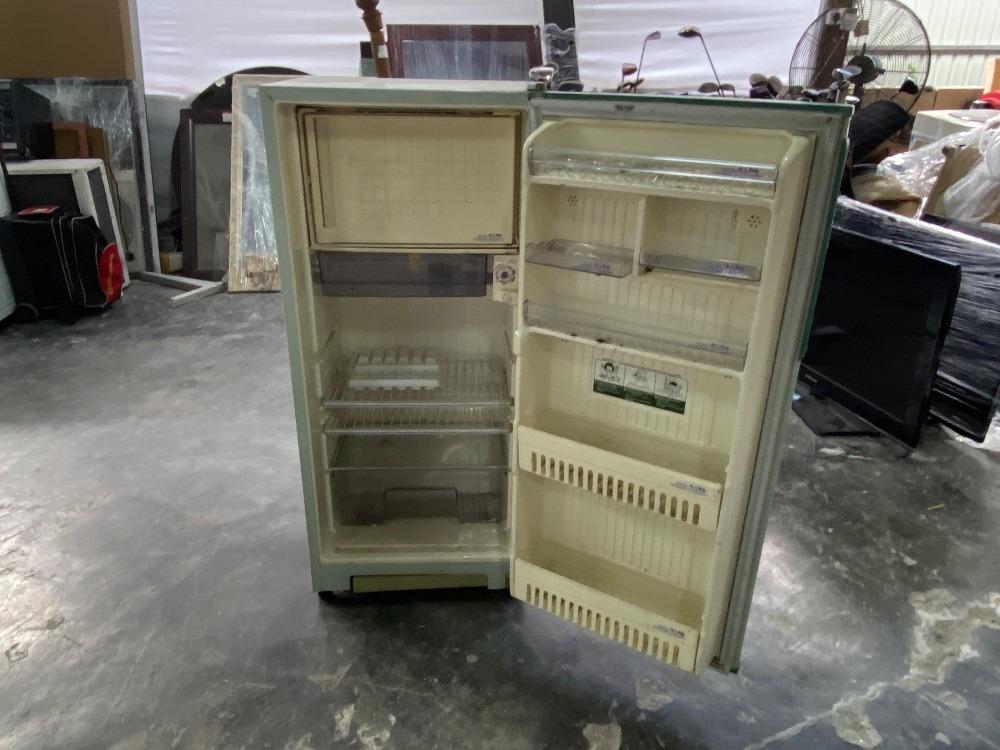 NATIONAL Single Door Refrigerator Model NR-A16CM / Model Peti Sejuk ...