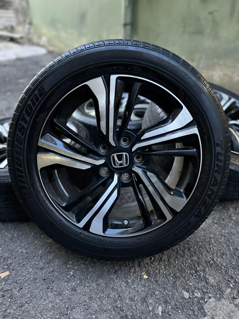 Original 17 inch sport rim Honda Civic tyre 70%, Auto Accessories on ...