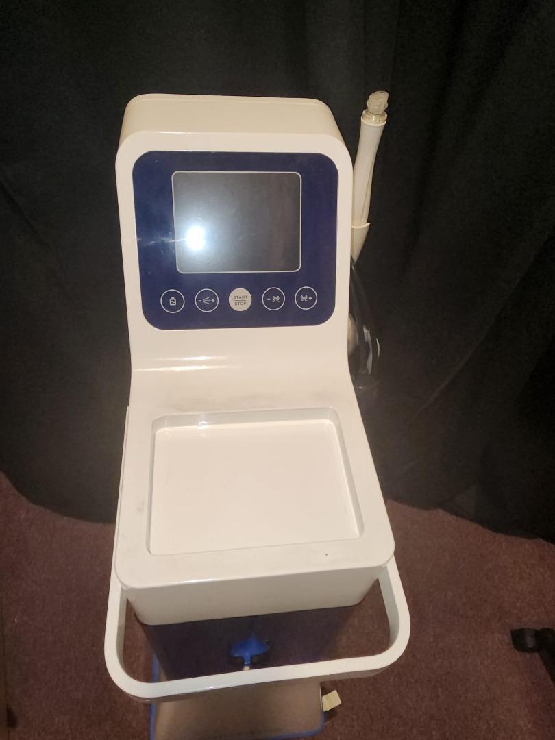 Oxy Machine, Beauty & Personal Care, Face, Face Care on Carousell