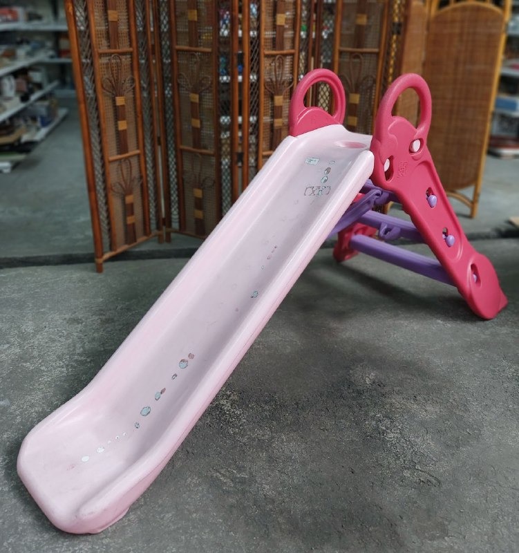 Pink Kiddie Slide, Hobbies & Toys, Toys & Games on Carousell