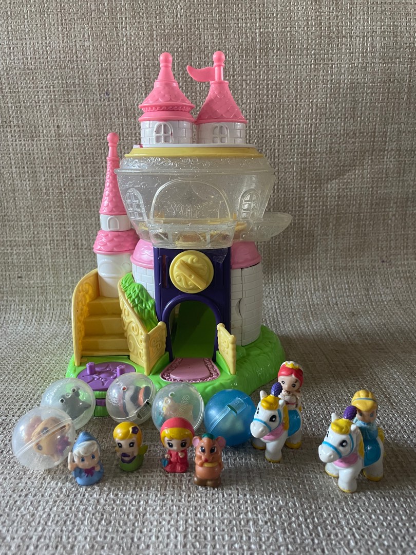Squinkies Mini Castle Playset, Hobbies & Toys, Toys & Games on Carousell