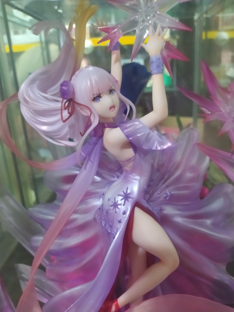 SSF eStream 1/7 Scale Re:Zero Emilia Frozen World Crystal Dress Ver. PVC Figure (Used with Box ...