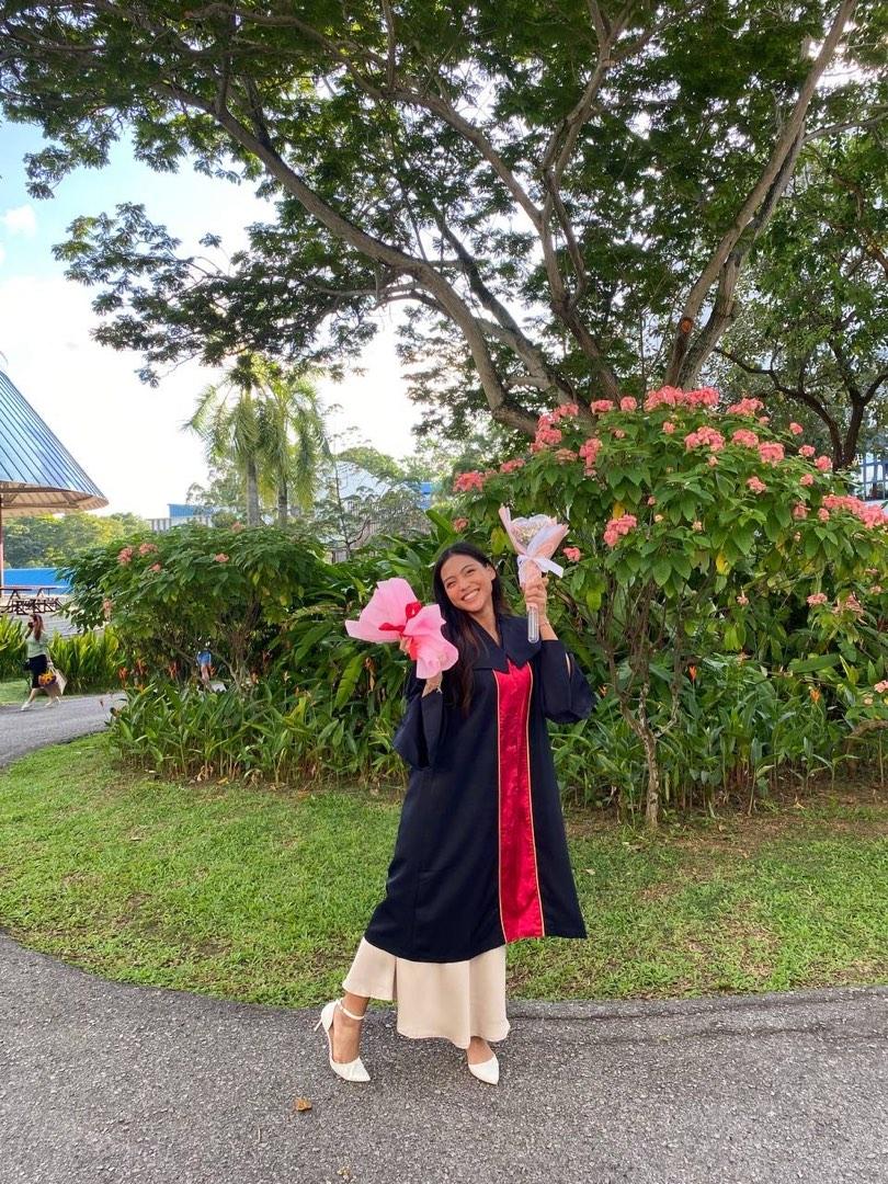 Temasek Poly Graduation gown, Women's Fashion, Coats, Jackets and ...