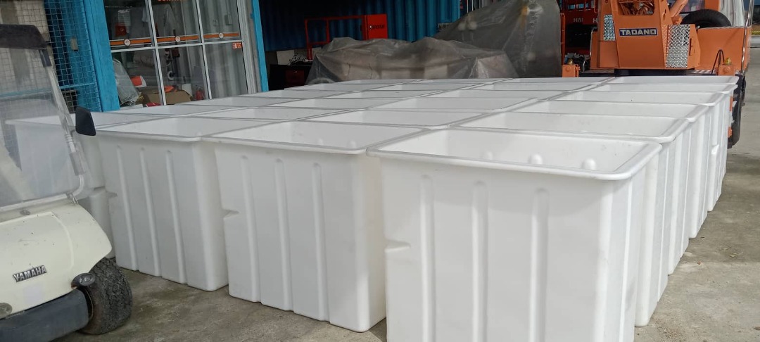 WATER CONTAINER, Furniture & Home Living, Cleaning & Homecare Supplies ...