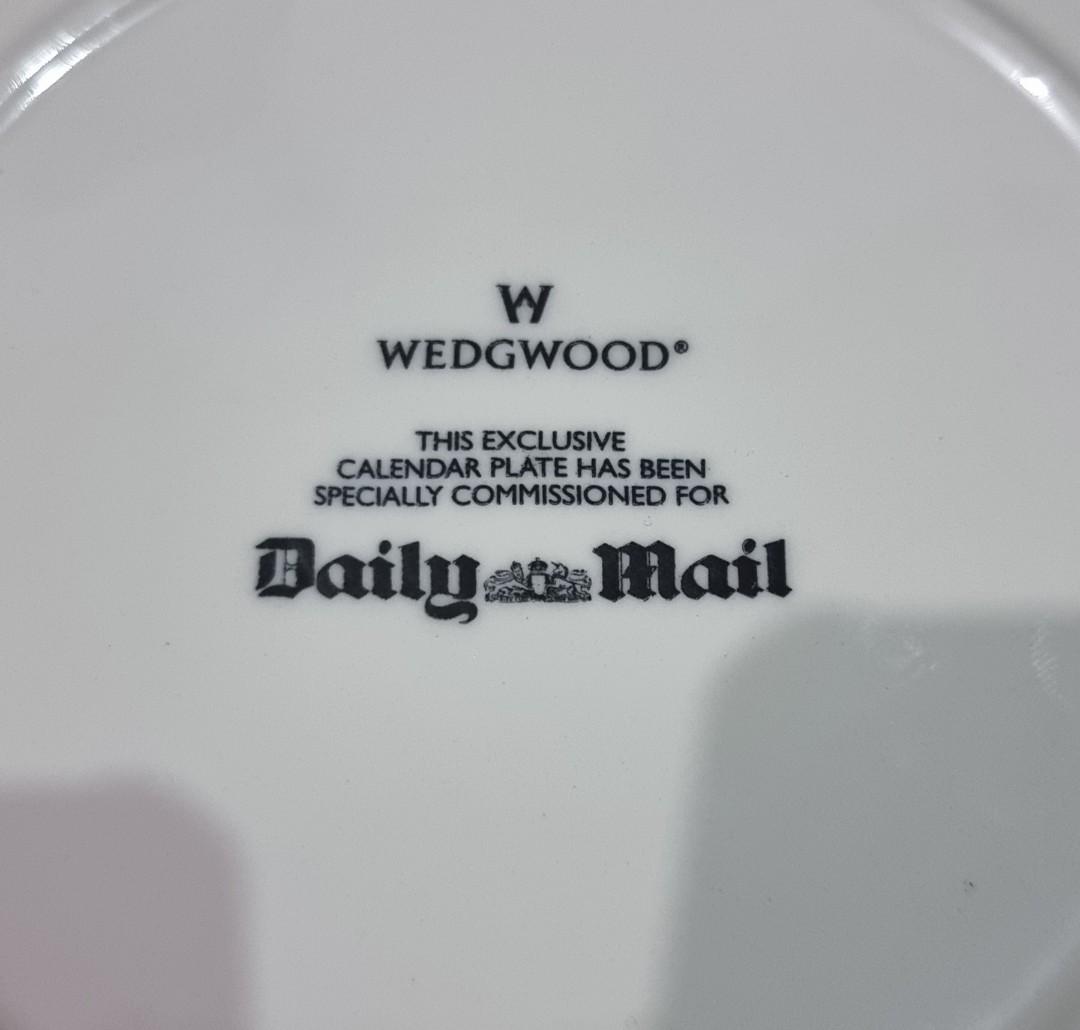 Wedgwood Calendar Plate featuring Queen Elizabeth II in uniform during ...