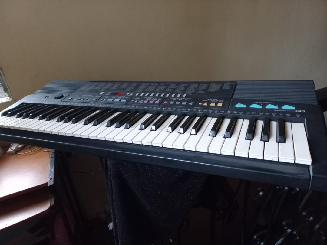 Yamaha PSR-310 Touch Response 61-Key Piano Keyboard, Hobbies & Toys ...