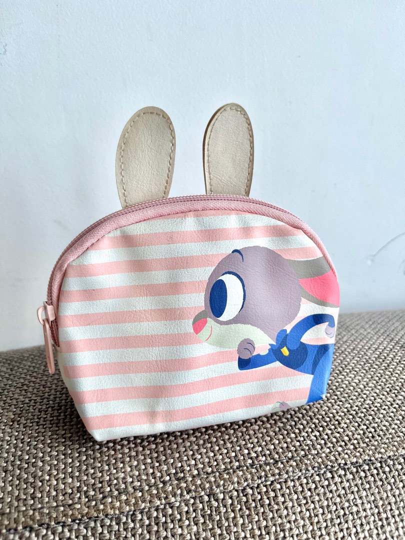 Zootopia Judy Hop Zip Pouch, Hobbies & Toys, Collectibles & Memorabilia ...