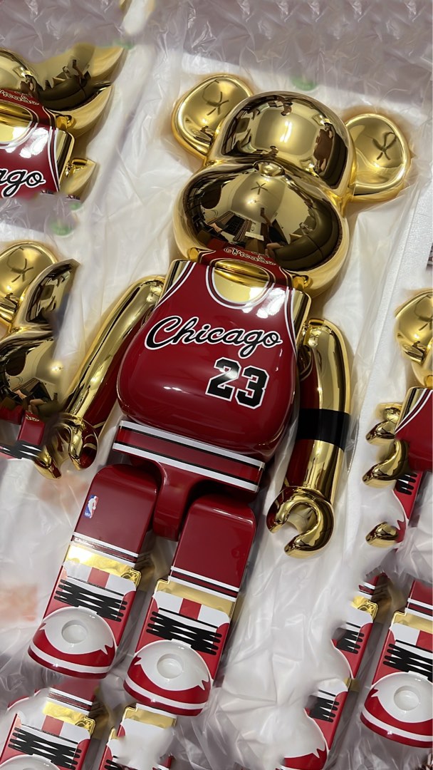 1000% Jordan Bearbrick Chicago, Hobbies & Toys, Toys & Games on Carousell