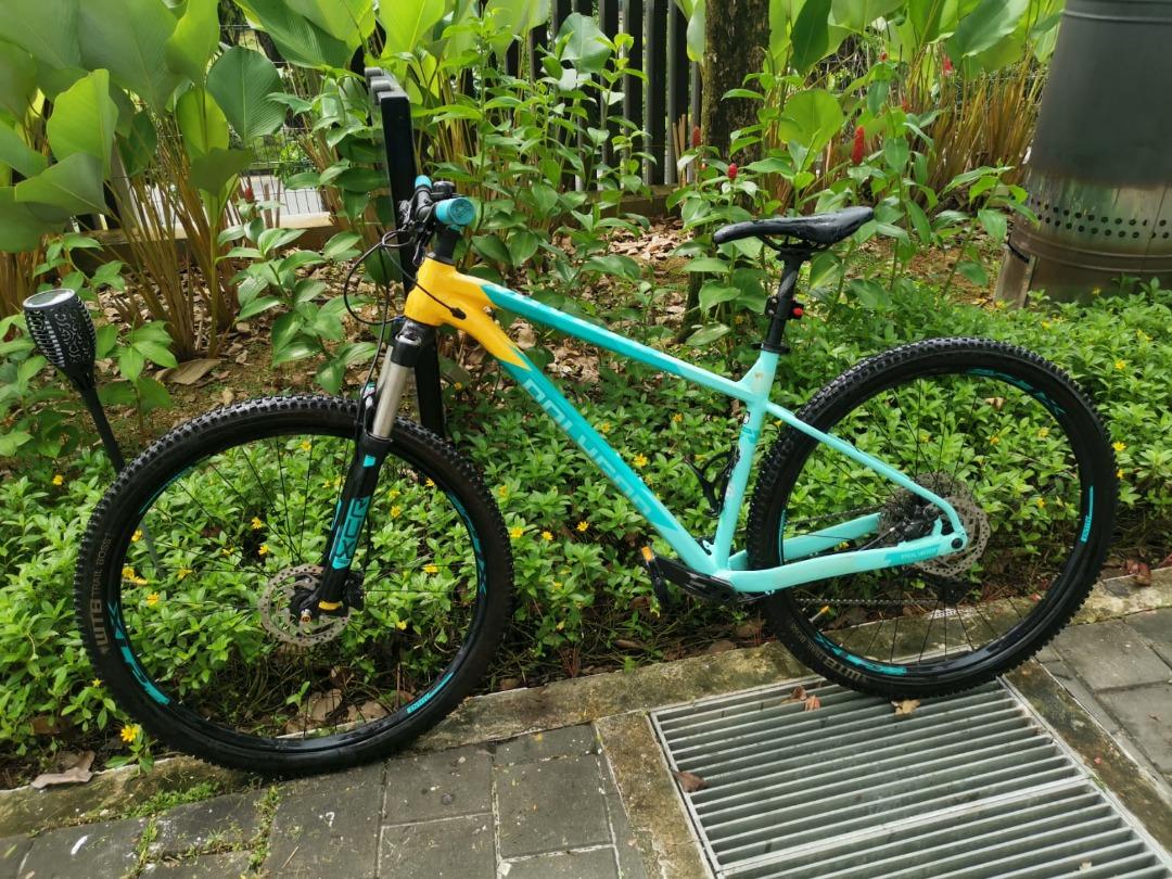 Fast sale, 2021 Polygon Xtrada 7 L frame 29" mountain bike, Sports ...
