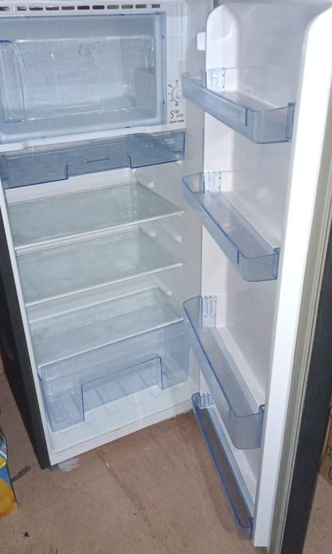 6 cubic eureka single ref, TV & Home Appliances, Kitchen Appliances ...