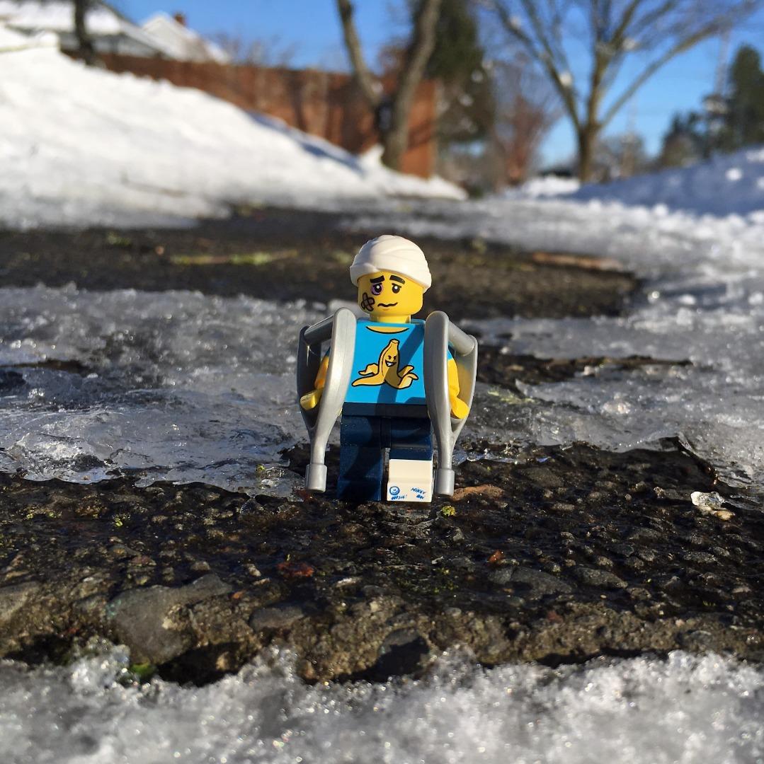 全新 Lego 71011 Minifigures Series 15 Clumsy Guy 笨拙男 No.4 共1件 (不連原裝袋) (齊件 ...