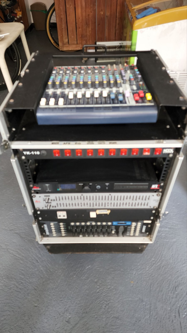 Audio System Set (Equalizer, Effects Processor, Feedback Supression ...