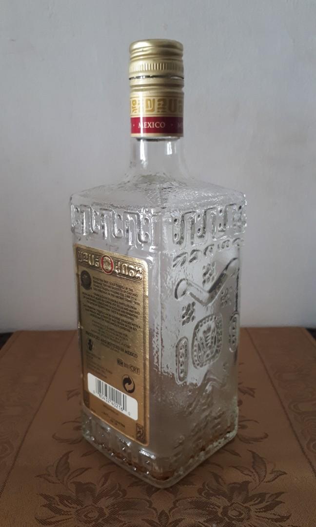 Botol Kosong OLMECA Tequila, Antik, Pajangan di Carousell