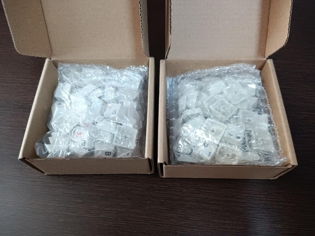Brand new unused CRP Round 4 R4 pbt keycaps Orange cyrillic and Blue ...