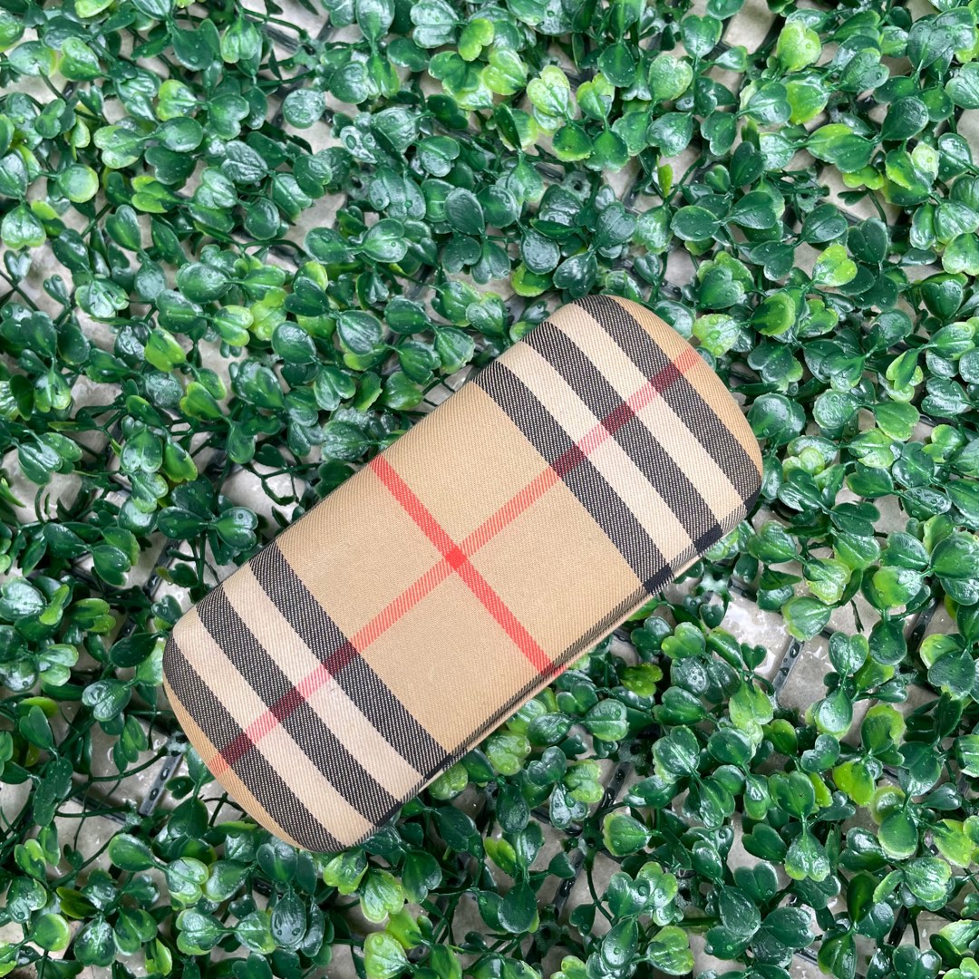 Burberry Eyeglasses Case, Mobile Phones & Gadgets, Mobile & Gadget ...