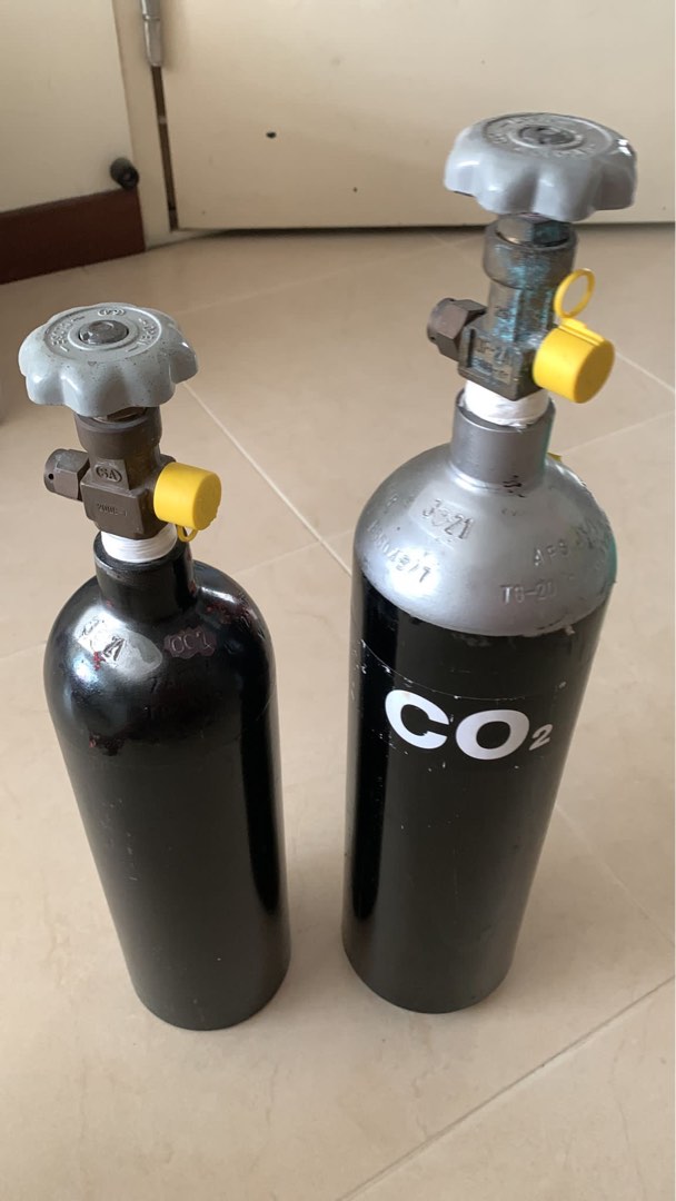 CO2 cylinders, Pet Supplies, Homes & Other Pet Accessories on Carousell
