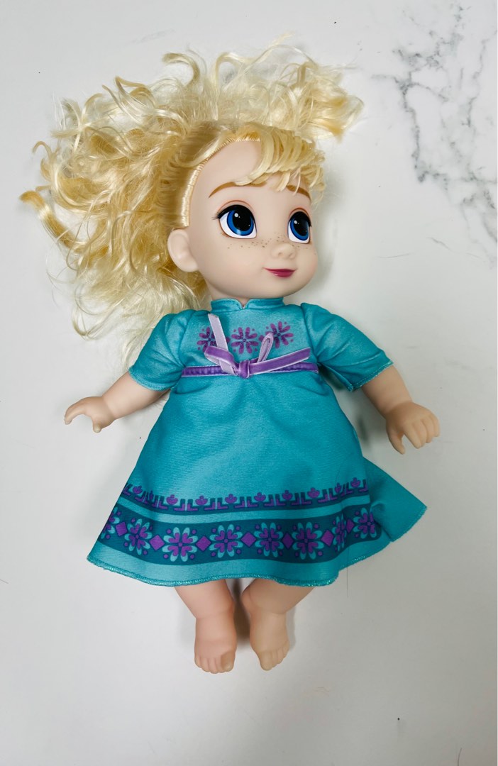 Disney frozen baby Elsa, 興趣及遊戲, 玩具 & 遊戲類 on Carousell