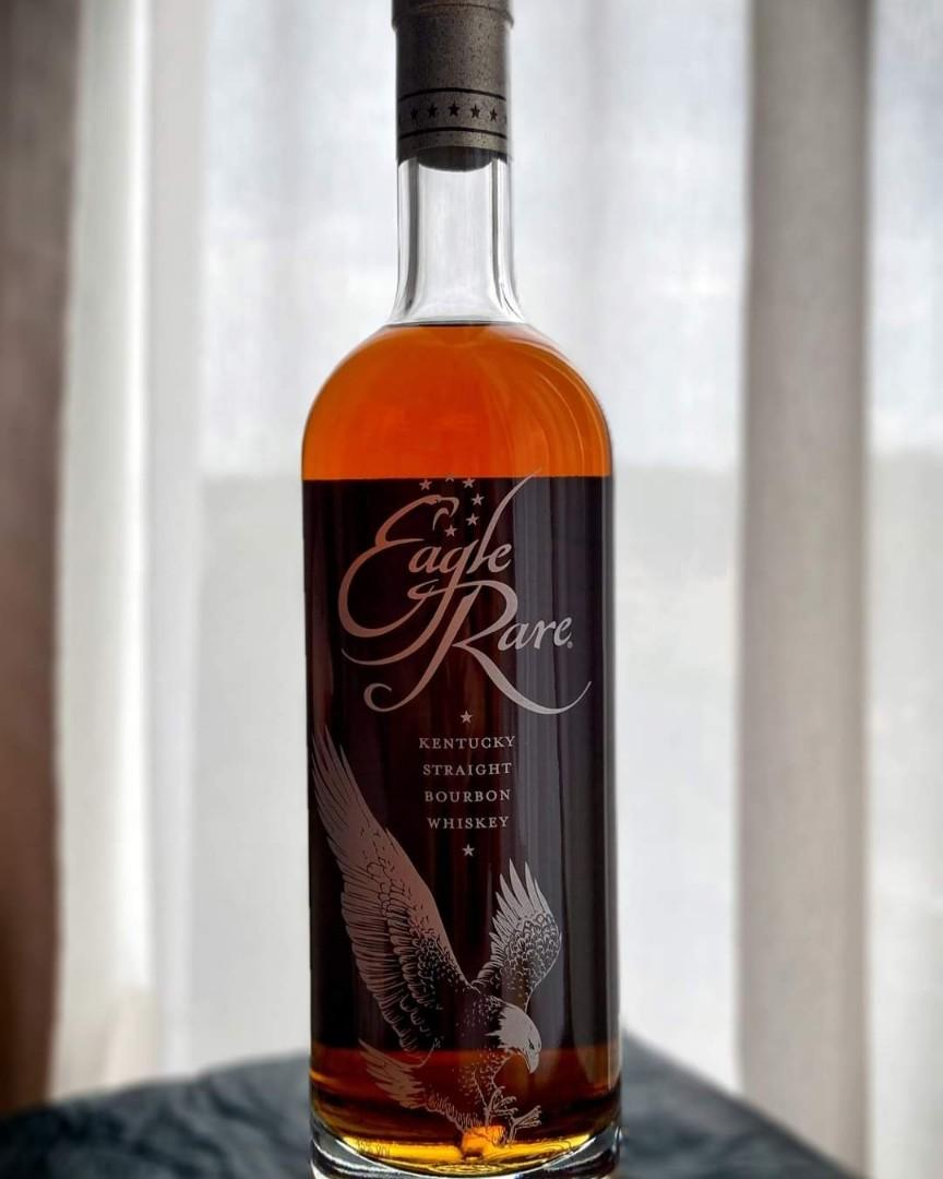 Eagle rare bourbon whiskey, Food & Drinks, Alcoholic Beverages on Carousell