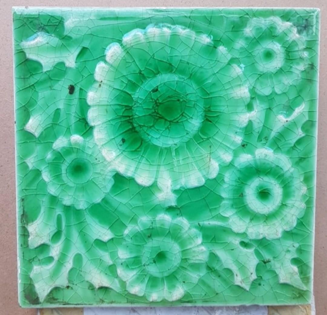England Thick green peranakan tile, Hobbies & Toys, Memorabilia ...