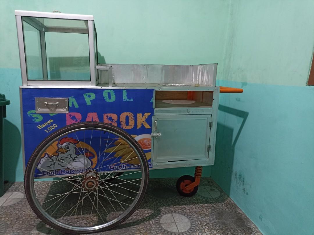 GEROBAK SEMPOL BARU, Komunitas di Carousell