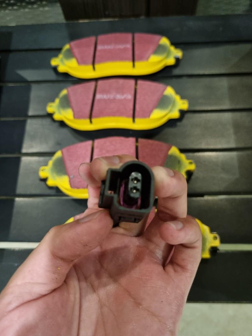 Golf mk7 R, SKODA Octavia VRS, Audi S3 Brake disk and pad upgrade set ...