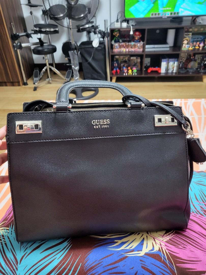 GUESS BAG (Large size) All Original, Women's Fashion, Bags & Wallets ...