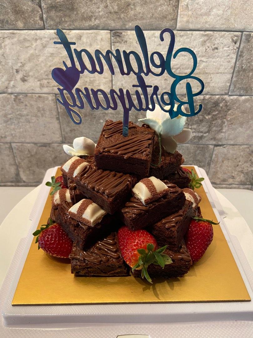 (Halal) Brownies Tower / Hantaran, Food & Drinks, Homemade Bakes on ...