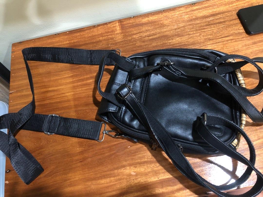 Howru Bag, Women's Fashion, Bags & Wallets, Backpacks on Carousell