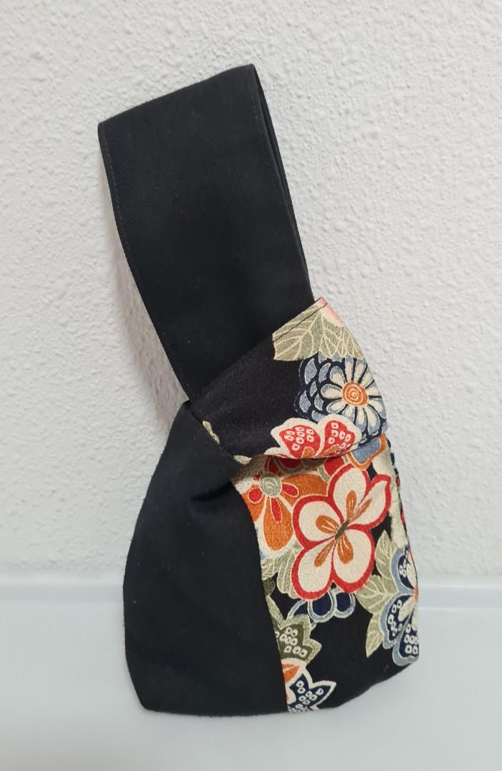 Kokon Tozai Kimono Wrist Bag, Women's Fashion, Bags & Wallets, Purses ...
