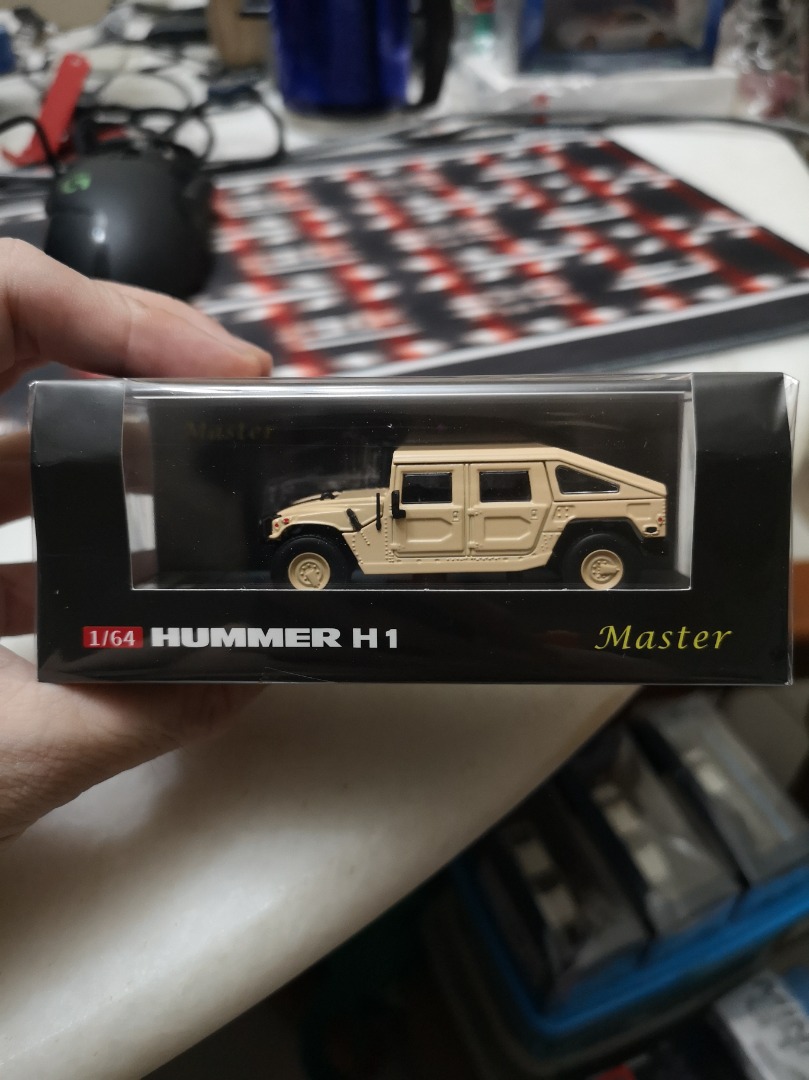 Master Hummer H1 Military Version (Desert Yellow), Hobbies & Toys, Toys ...