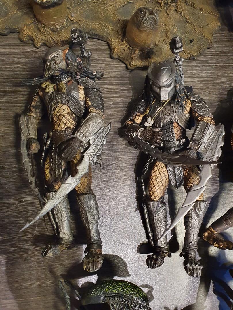 Mcfarlane predator vs alien set, Hobbies & Toys, Toys & Games on Carousell