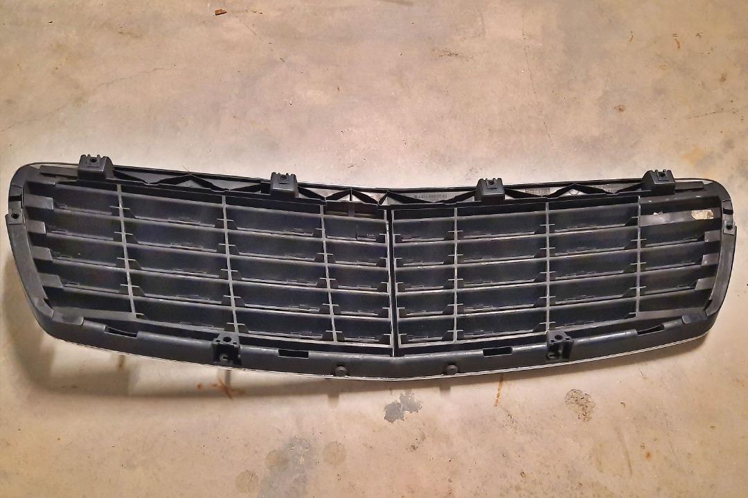 Mercedes Benz E-Class W211 Front Bumper Grille A2118800583, Auto ...