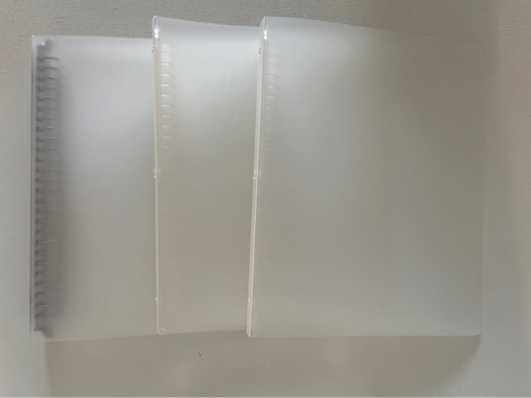 muji ring file and dividers $50/3, 興趣及遊戲, 手作＆自家設計, 文具 - Carousell