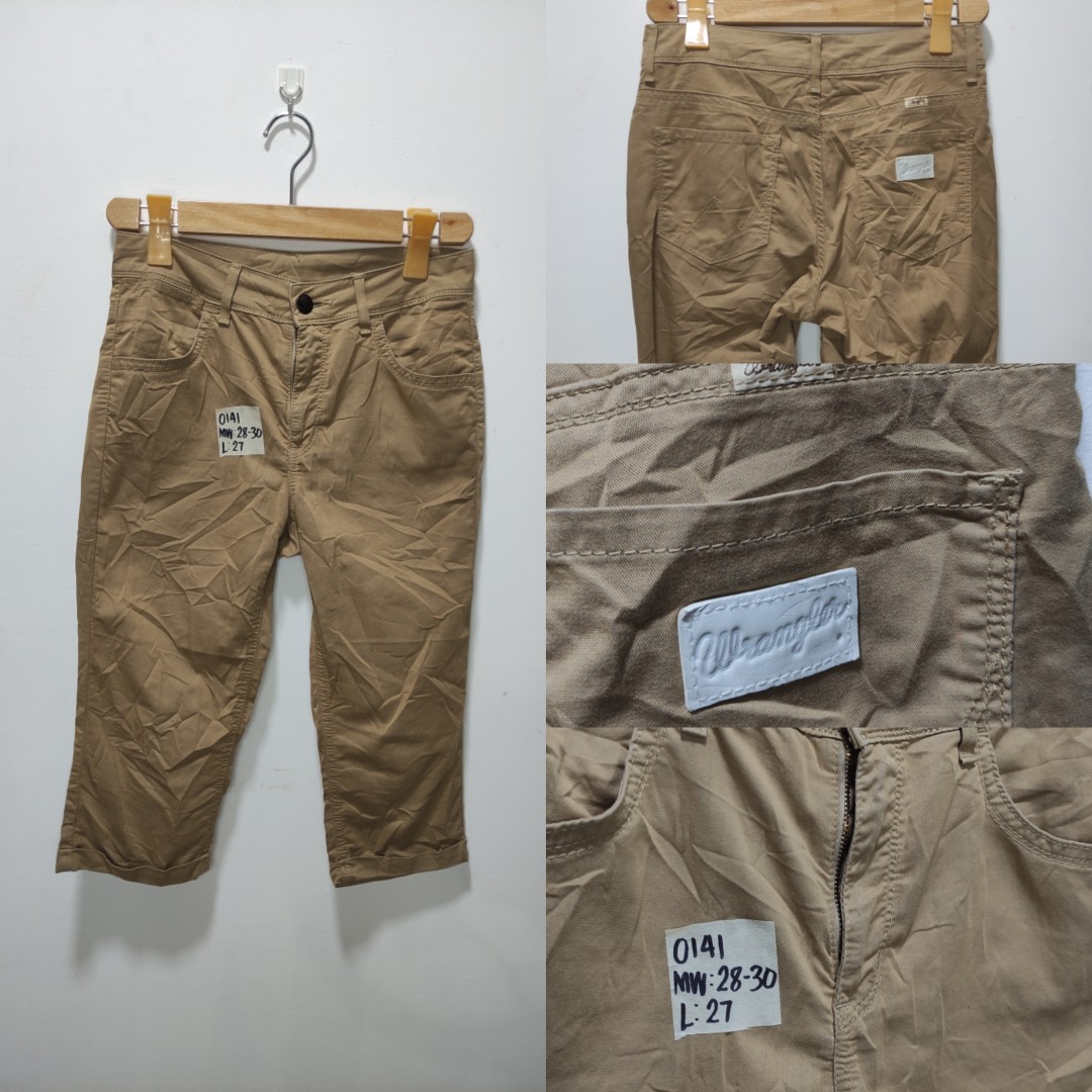 MW:28-30 Wrangler Capri Pants, Women's Fashion, Bottoms, Other Bottoms ...