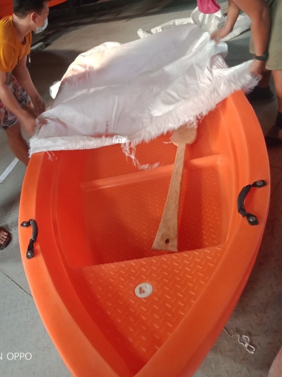 Plastic Rescue Boat 4 to 5 Capacity, Sports Equipment, Sports & Games ...