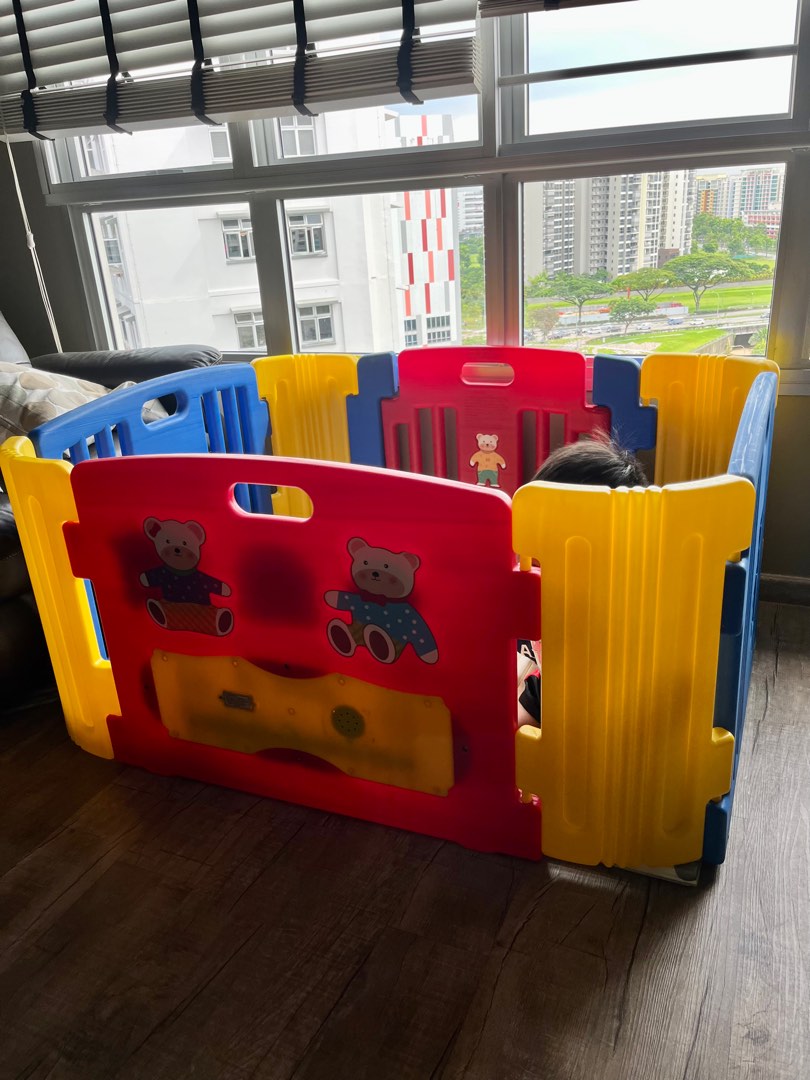 Playyard/Fencing, Babies & Kids, Baby Nursery & Kids Furniture, Safety ...