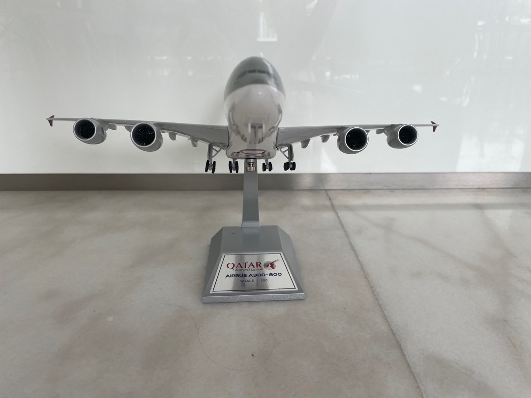 Qatar Airways Airbus 380-800 scale 1:200, Hobbies & Toys, Toys & Games ...