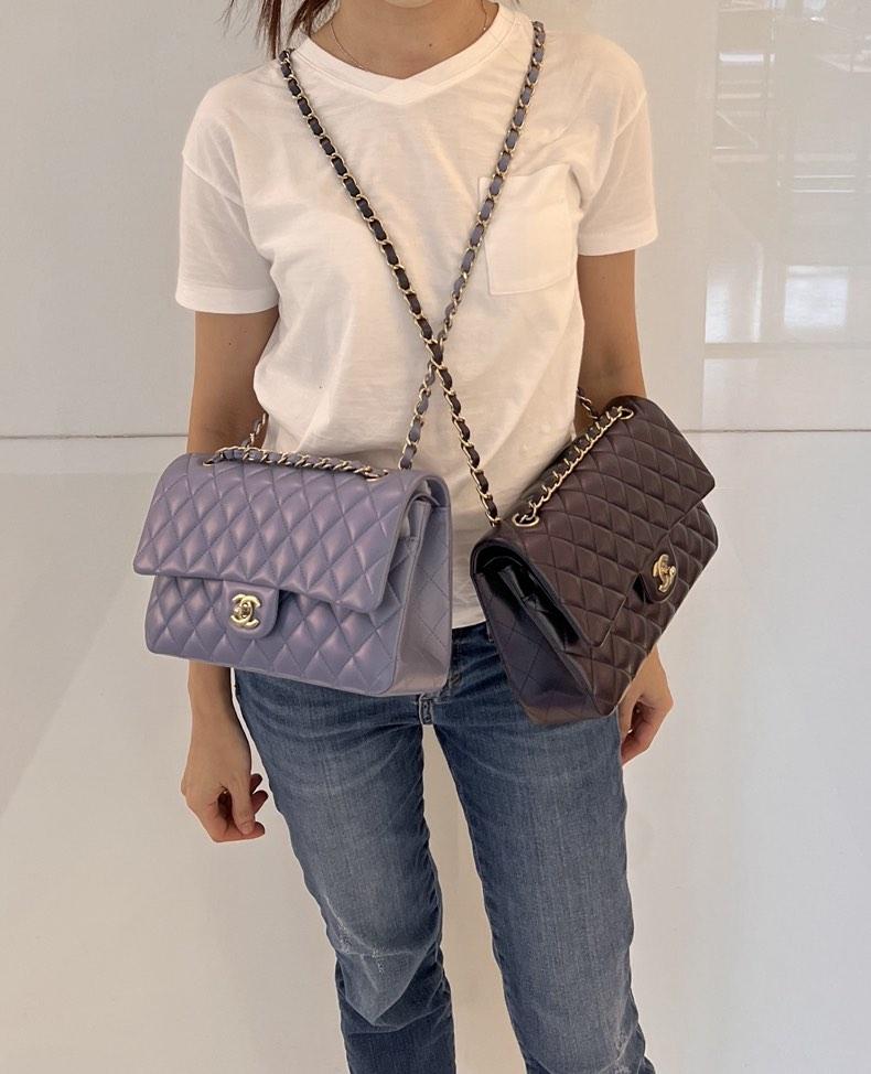 RARE (BNIB) Brand New 22B Chanel Classic Flap Medium in Iridescent ...