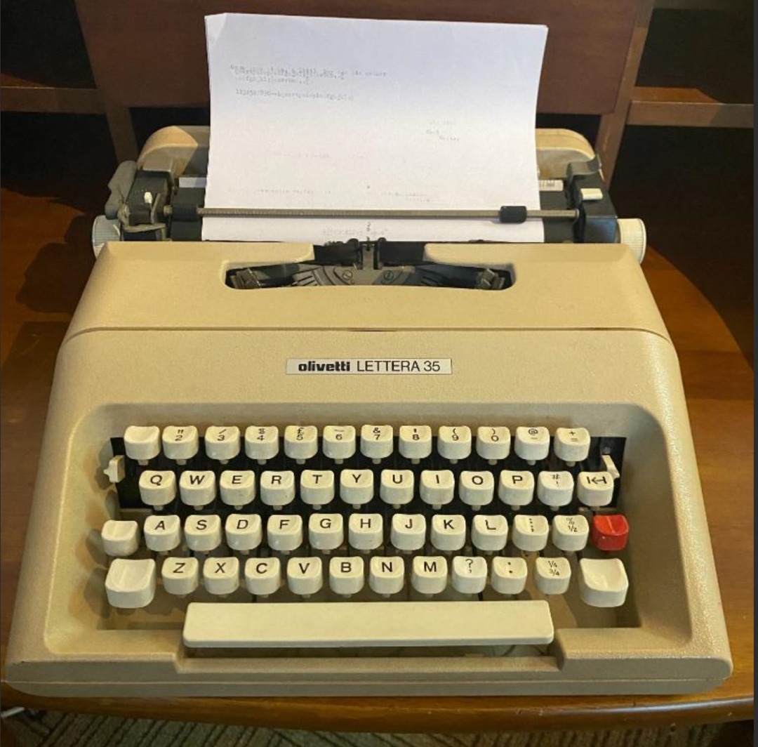 Rare Olivetti Typewriter For Sale, Hobbies & Toys, Memorabilia ...