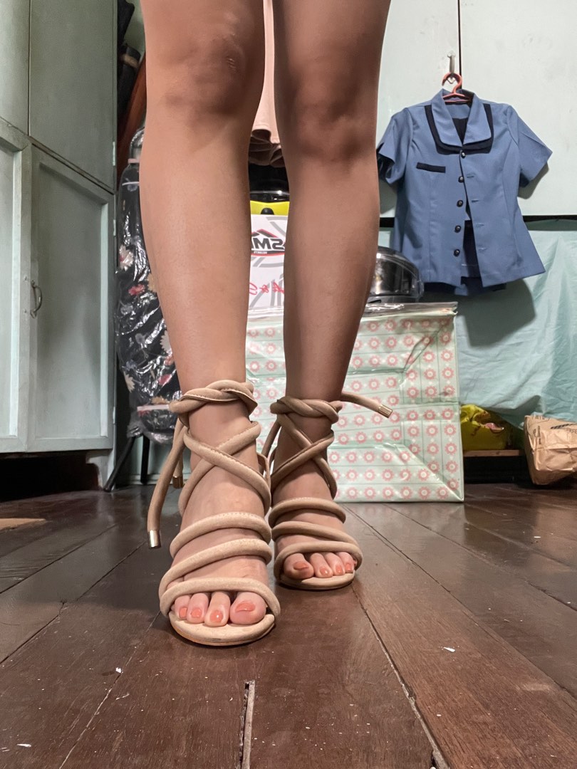 Rubi nude block heels, Women's Fashion, Footwear, Heels on Carousell