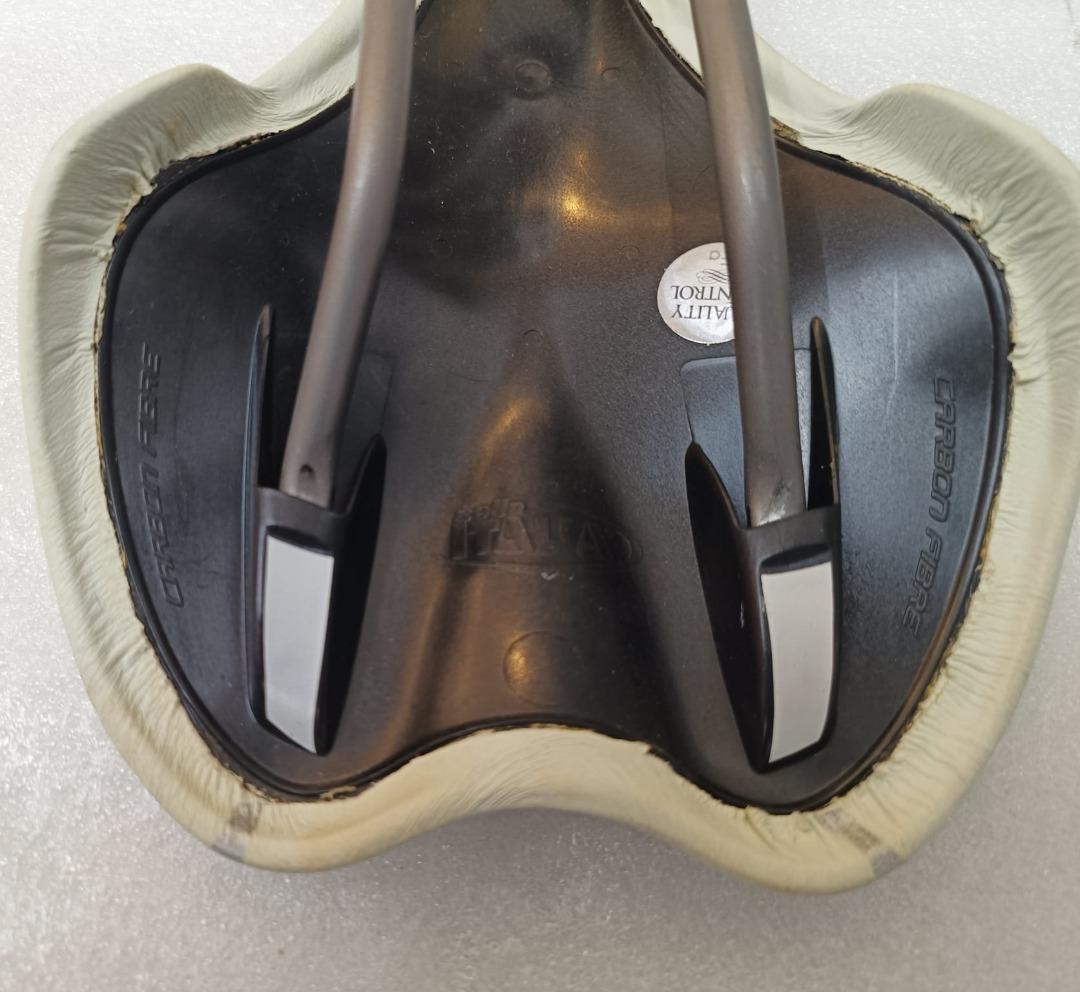 Selle Italia SLR Titanium Rail Saddle, Sports Equipment, Bicycles ...