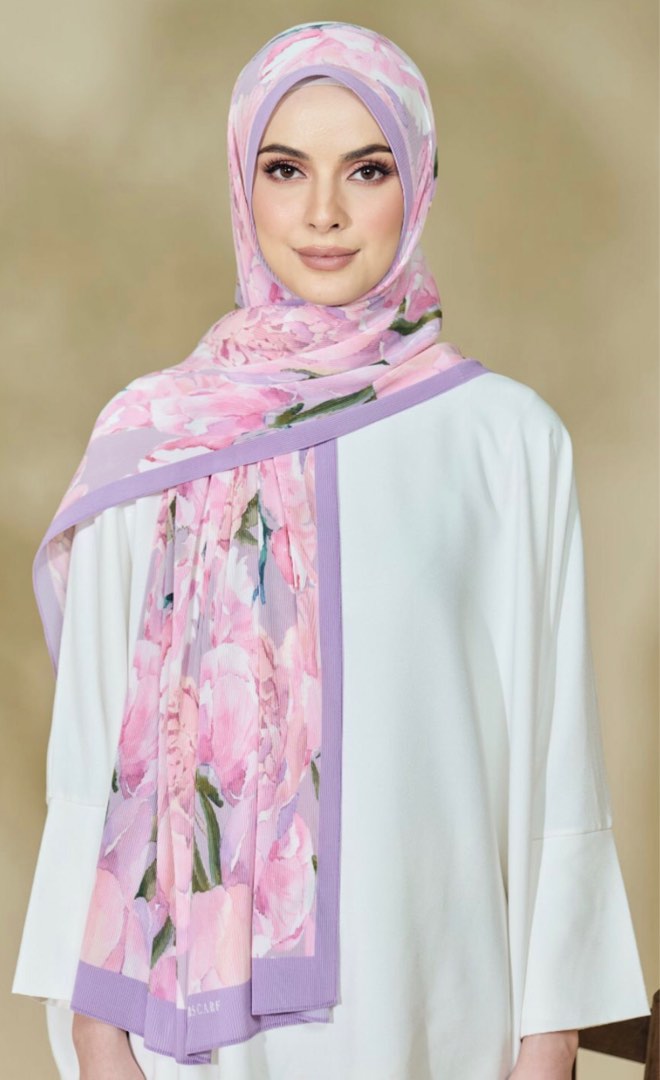 Sugarscarf pleats in bewitched, Women's Fashion, Muslimah Fashion ...