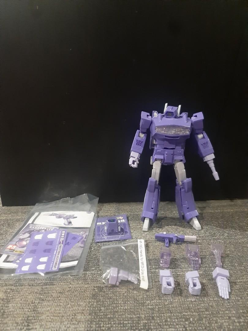 Takara Tomy Transformers Masterpiece MP-29 Destron Laserwave aka ...