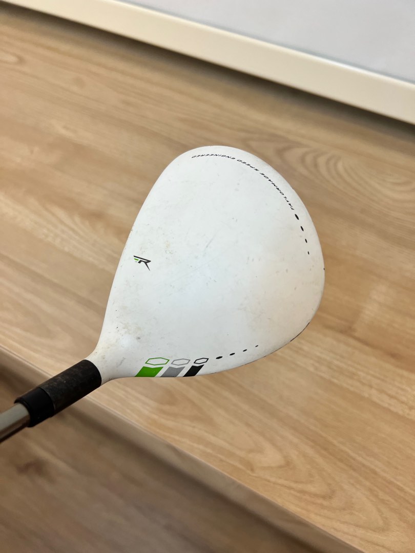 Taylor made 3 wood, Sports Equipment, Sports & Games, Golf on Carousell