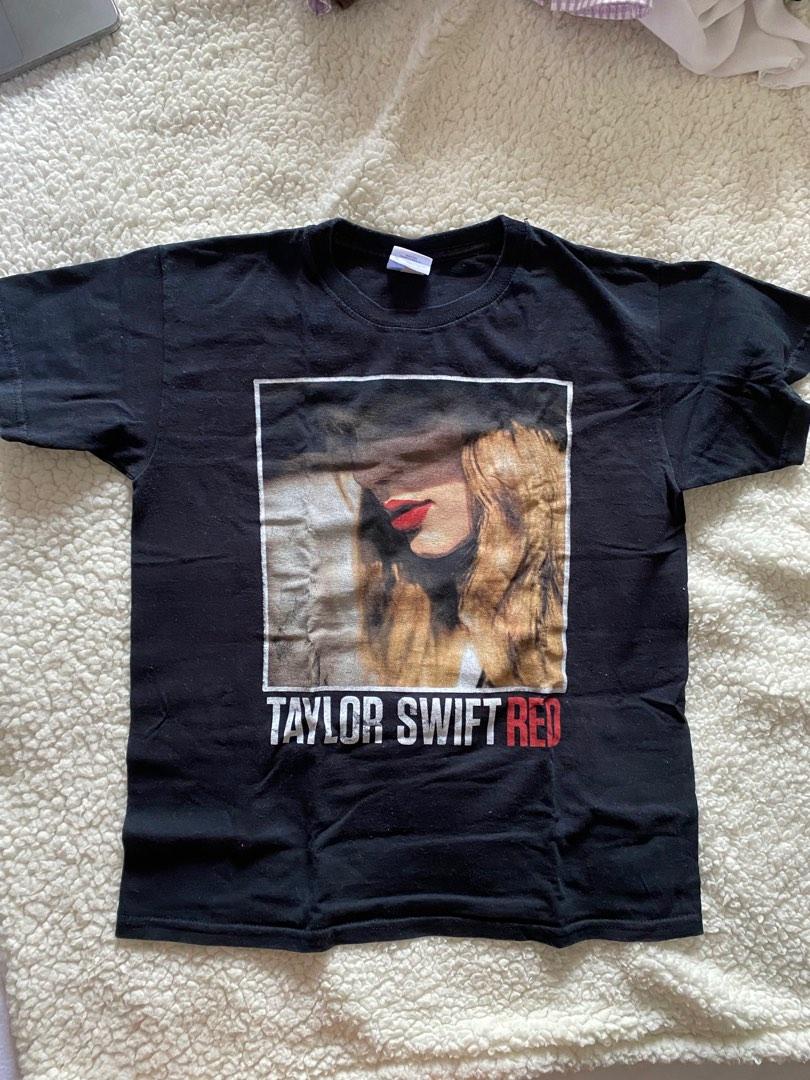 Taylor swift vintage red shirt, Men's Fashion, Tops & Sets, Tshirts ...